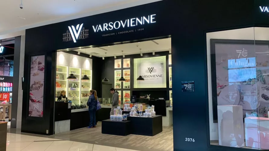 Varsovienne - Cenco Osorno | Cenco Malls